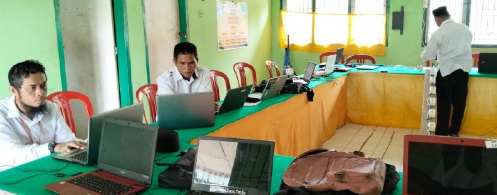 Panitia TKA MTs Negeri 2 Tebo Sedang Persiapkan Gladi TKA Tanggal 11-12 ...